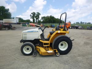 SOLD - Cub Cadet 7265 Lot No. 1080 Tractors with 473 Hrs | Tractor Zoom