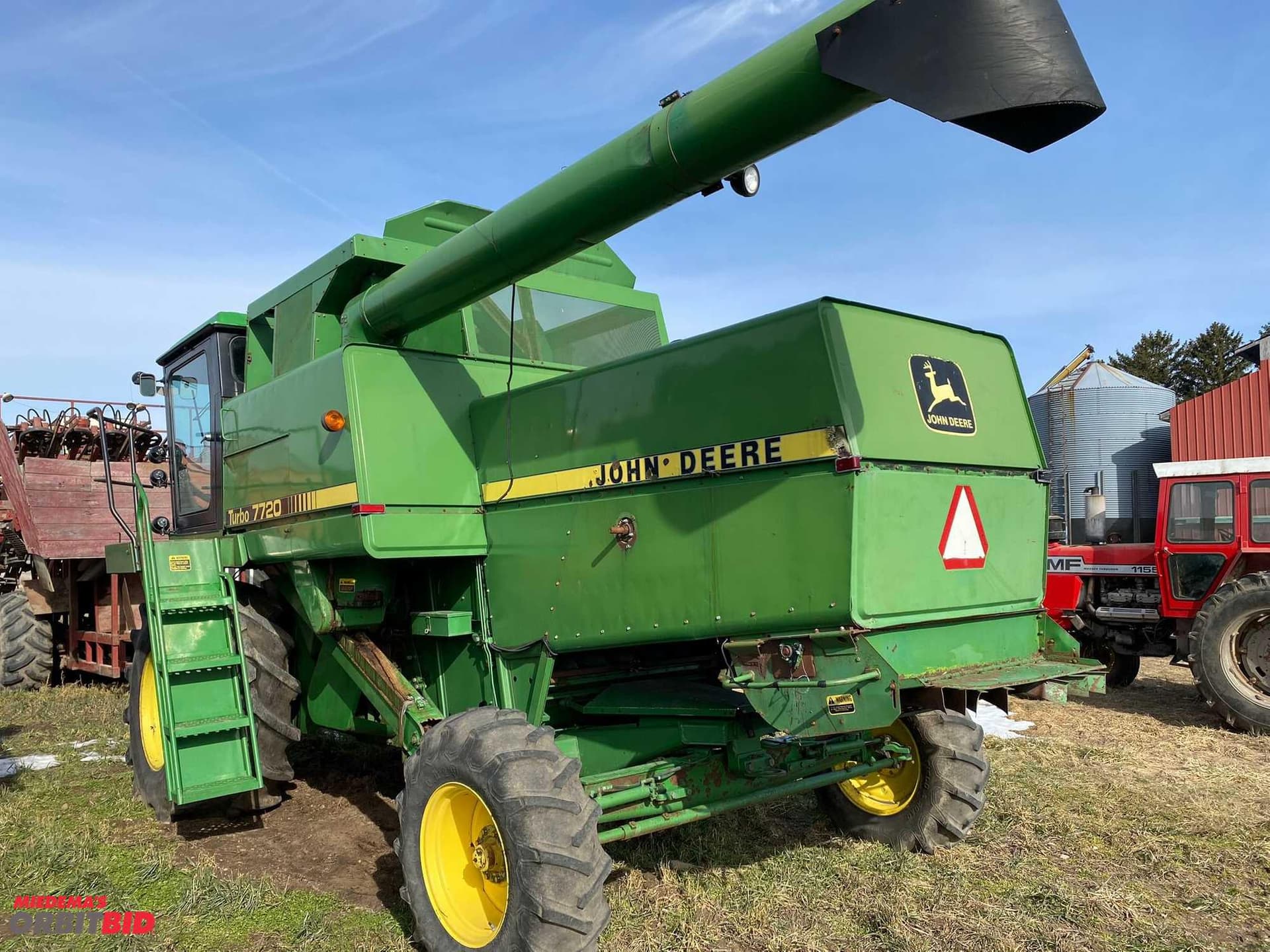 Tractor Zoom - John Deere Turbo 7720