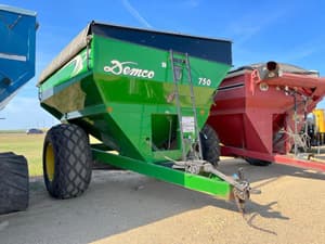 SOLD - 2012 Demco 750 Lot No. 285-4097 Harvesting | Tractor Zoom