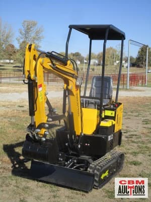 SOLD - New 2022 AGROTK H12 Mini Excavator 13.5 HP Briggs & Stratton Gas ...