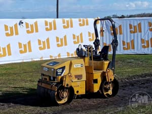 2013 Caterpillar CB24 Lot No. 11238 Construction For Sale with 5,130 ...