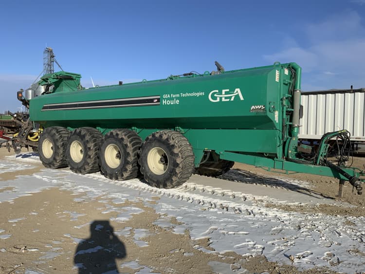 SOLD - 2013 Houle 9500 Manure Handling Manure Spreaders - Liquid ...