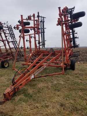 SOLD - Allis Chalmers 1400 Lot No. 55 Tillage with 28 ft | Tractor Zoom