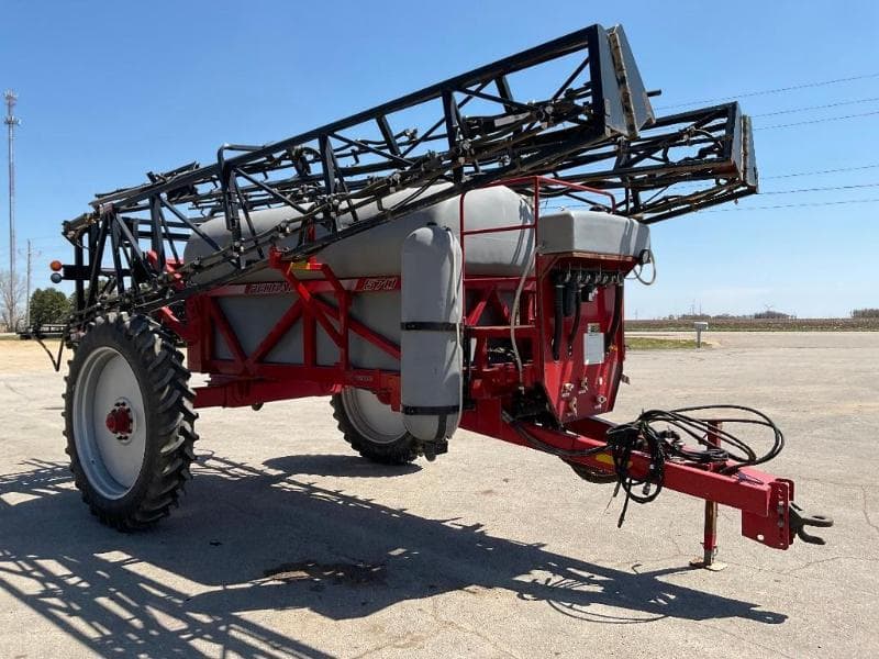 Redball 670 Chemical Applicators Sprayers - Pull Type for Sale ...