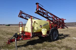SOLD - Hardi Ranger 550 Chemical Applicators with 550 Gal | Tractor Zoom