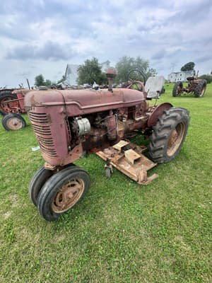 SOLD - Farmall BN Lot No. 5900709 Tractors with 16 HP | Tractor Zoom