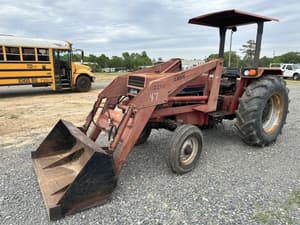 SOLD - Case Int'l 585 w/2250 Frontend Loader & bucket DSL Hyd in Rear ...