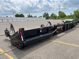 SOLD - Elmers CropMaster Lot No. 232 Harvesting with 30 ft | Tractor Zoom