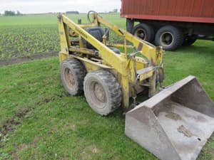 SOLD - Erickson LM4D Lot No. 15 Construction with 1,645 Hrs | Tractor Zoom