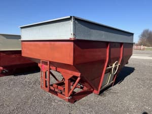 SOLD - EZ Flo 300 Gravity Box Harvesting | Tractor Zoom