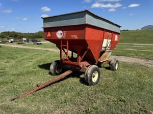SOLD - Flow-EZ 300 Lot No. 92 Harvesting with 300 Bu | Tractor Zoom