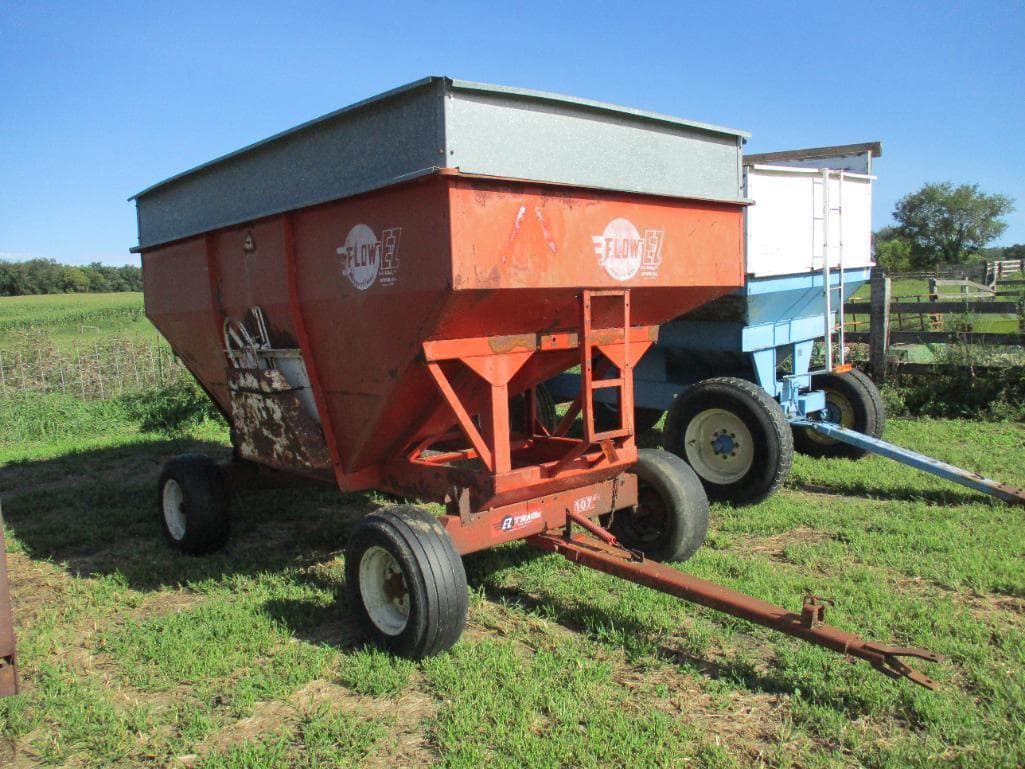Flow-EZ 300 Harvesting Gravity Wagons for Sale | Tractor Zoom