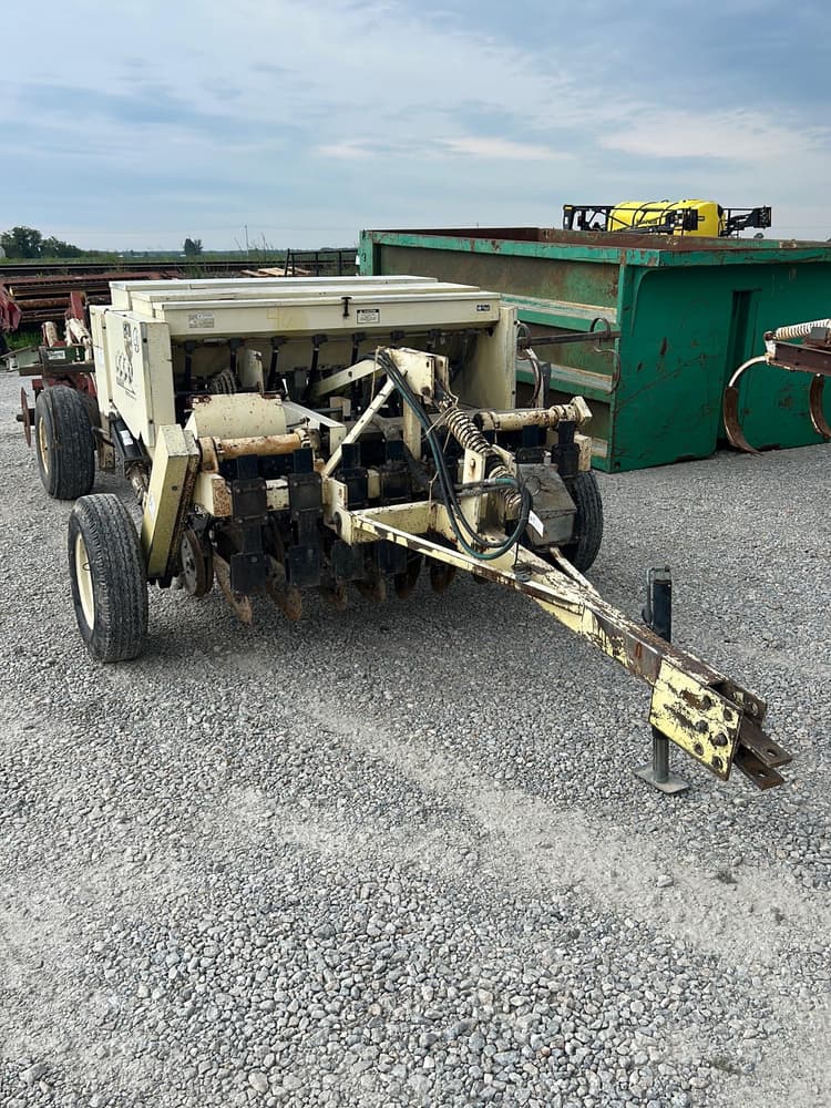 SOLD - Truax Flex-II Planting Grain Drills | Tractor Zoom