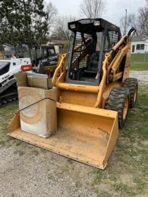 SOLD - 2004 Case 90XT Lot No. 196 Construction with 3,045 Hrs | Tractor Zoom
