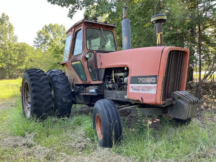Allis Chalmers 7020 Tractors 100 to 174 HP for Sale | Tractor Zoom