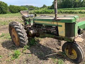 SOLD - John Deere 520 Tractors with 41 HP | Tractor Zoom