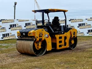 SOLD - 2021 Caterpillar CB10 Lot No. 239742 Construction with 961 Hrs ...