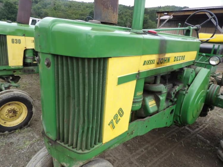 John Deere 720 Tractors 40 to 99 HP for Sale | Tractor Zoom