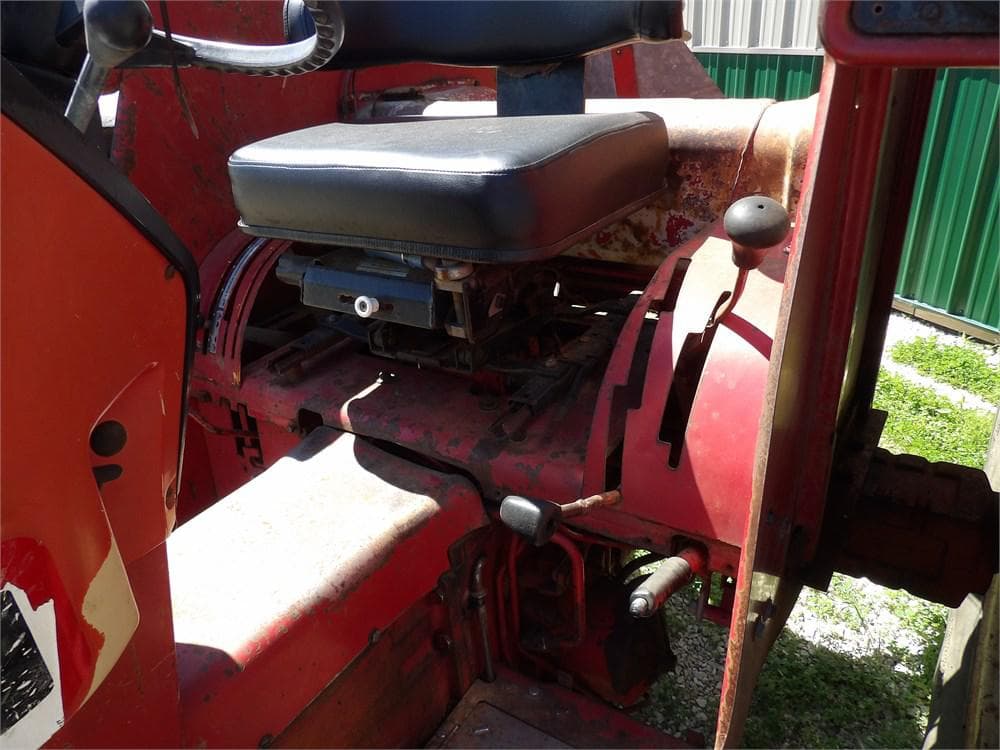 International Harvester 784 Tractors 40 to 99 HP for Sale | Tractor Zoom