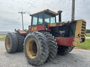 SOLD - Versatile 835 tractor, 4wd articulating, 10,820 hours, 20.8x38 ...