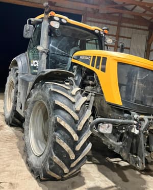 SOLD - 2014 JCB Fastrac 8310 Lot No. 1631723 Tractors with 7,231 Hrs ...