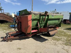 SOLD - Farm Aid 430 Lot No. 2766 Hay and Forage | Tractor Zoom