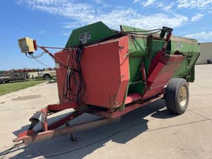 SOLD - Farm Aid 430 Lot No. 291 Hay and Forage | Tractor Zoom