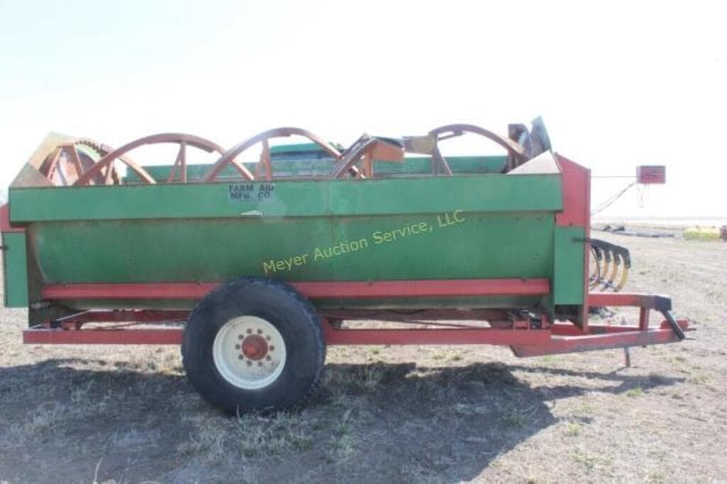 Farm Aid 430 Hay and Forage Grinders/Mixers for Sale | Tractor Zoom