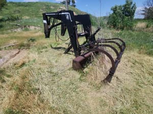 SOLD - Farmhand 1140 Lot No. 69907 Other Equipment | Tractor Zoom