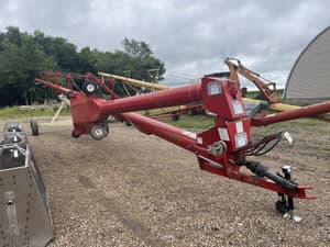 SOLD - Farm King 1282 Lot No. 234 Harvesting with --- Ft | Tractor Zoom