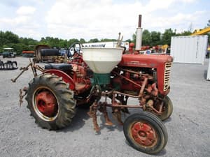 Farmall 130 Lot No. 4173 Tractors For Sale with 24 HP | Tractor Zoom