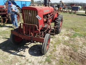 SOLD - Farmall 140 Tractor w/ Cultivator Tractors with 23 HP | Tractor Zoom