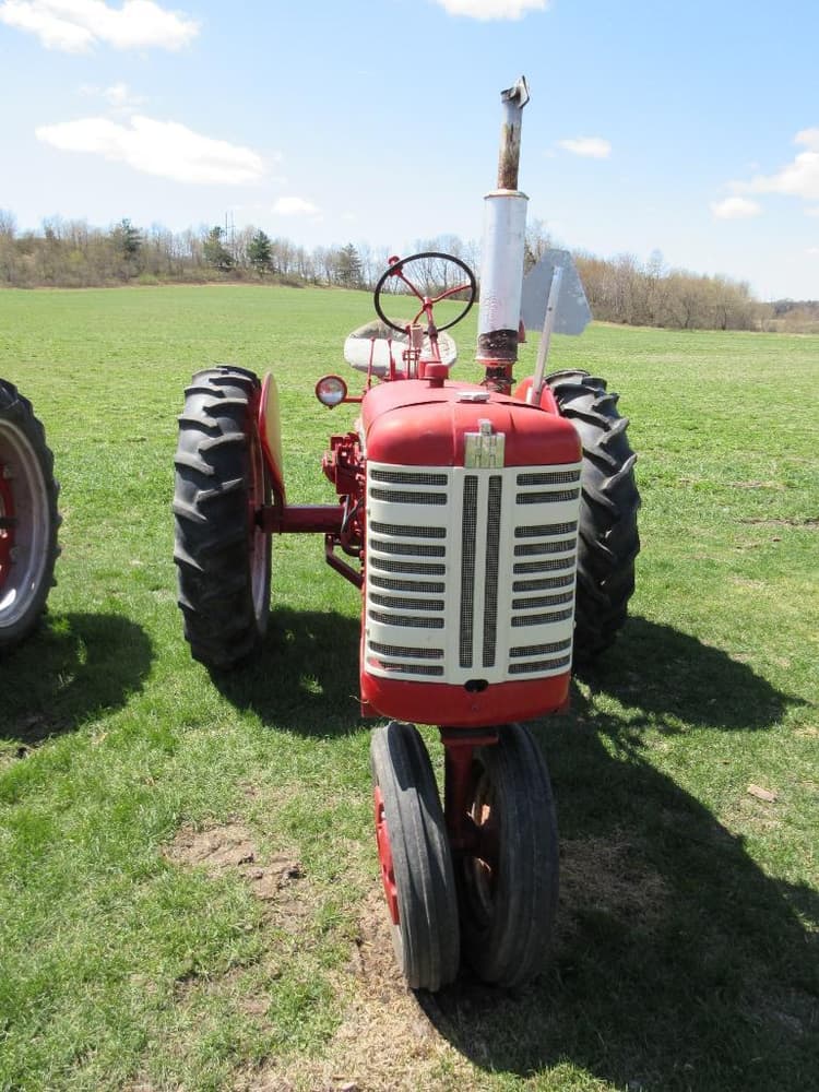 Farmall 200 Tractors Less than 40 HP for Sale | Tractor Zoom