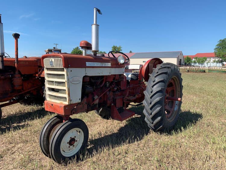 Farmall 340 Tractors 40 to 99 HP for Sale | Tractor Zoom