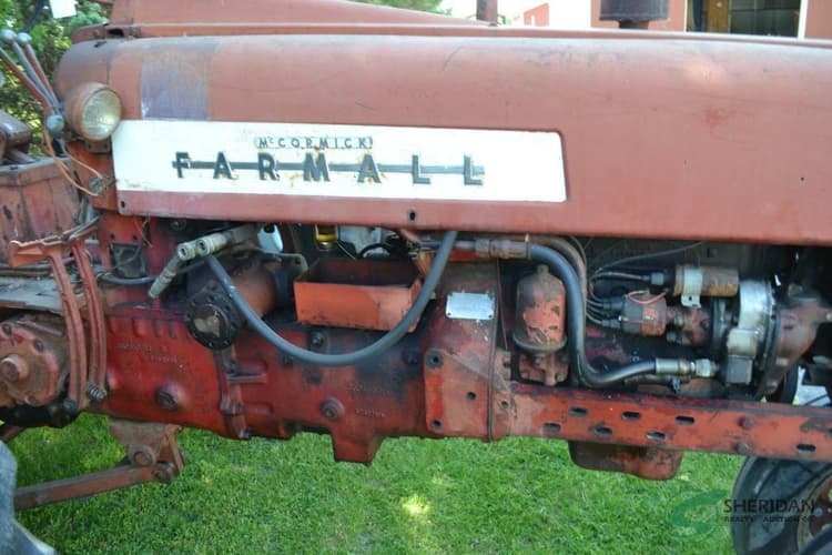 Farmall 350 Tractors 40 to 99 HP for Sale | Tractor Zoom