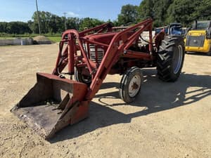 SOLD - Farmall 350 Lot No. 4847 Tractors with 2,679 Hrs | Tractor Zoom