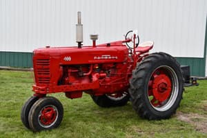 SOLD - Farmall 400 2wd tractor Tractors with 50 HP | Tractor Zoom