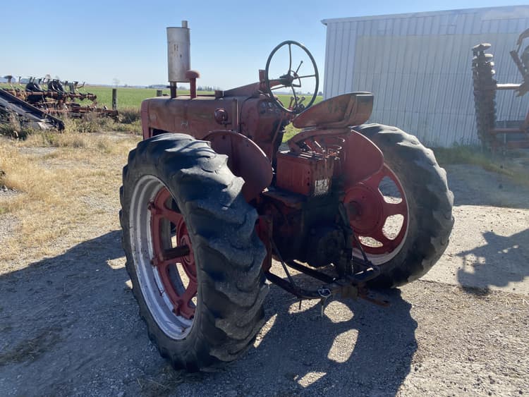 Farmall 400 Tractors 40 to 99 HP for Sale | Tractor Zoom
