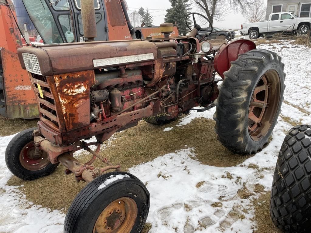 Farmall 460 Tractors 40 to 99 HP for Sale | Tractor Zoom