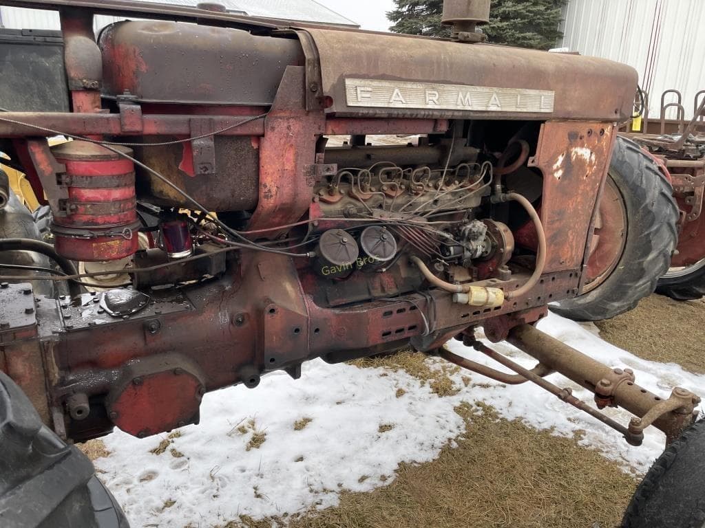 Farmall 460 Tractors 40 to 99 HP for Sale | Tractor Zoom