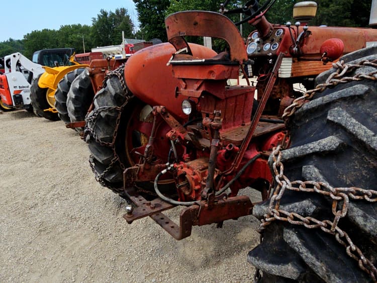 International Harvester 460 Tractors 40 to 99 HP for Sale | Tractor Zoom