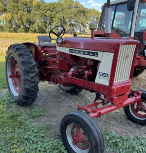 SOLD - Farmall 504 Tractors with 2,152 Hrs | Tractor Zoom