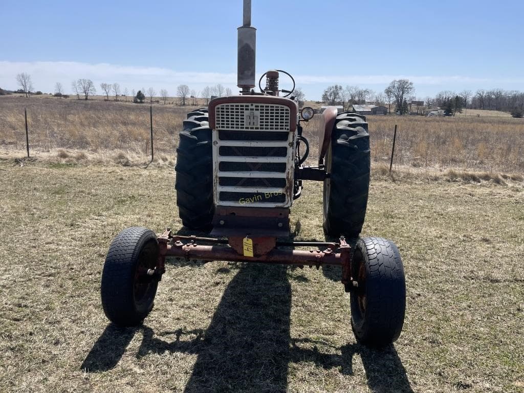 International Harvester 560 Tractors 40 to 99 HP for Sale | Tractor Zoom