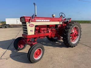 SOLD - Farmall 560 Lot No. 22 Tractors with --- Hrs | Tractor Zoom