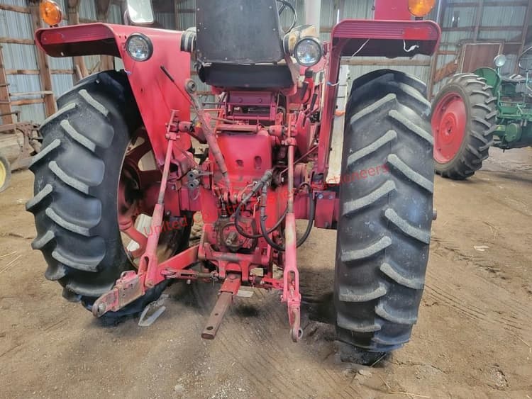 International Harvester 656 Tractors 40 to 99 HP for Sale | Tractor Zoom