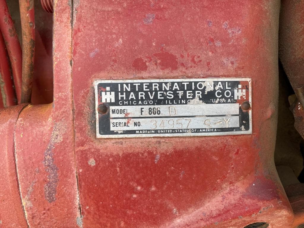 International Harvester 806 Tractors 100 to 174 HP for Sale | Tractor Zoom