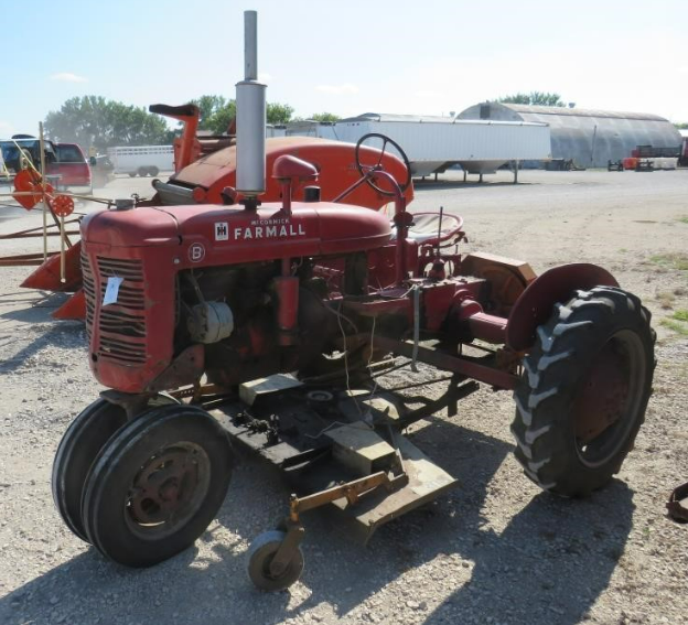 SOLD - Farmall B Tractors with 20 HP | Tractor Zoom