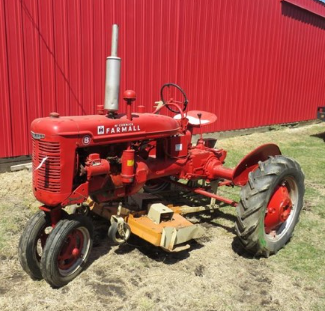 SOLD - Farmall B Lot No. d88b9862-eb89-11ec-9544-0246304ce823 Tractors ...