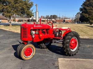Farmall B Lot No. 6261885 Tractors For Sale with 20 HP | Tractor Zoom
