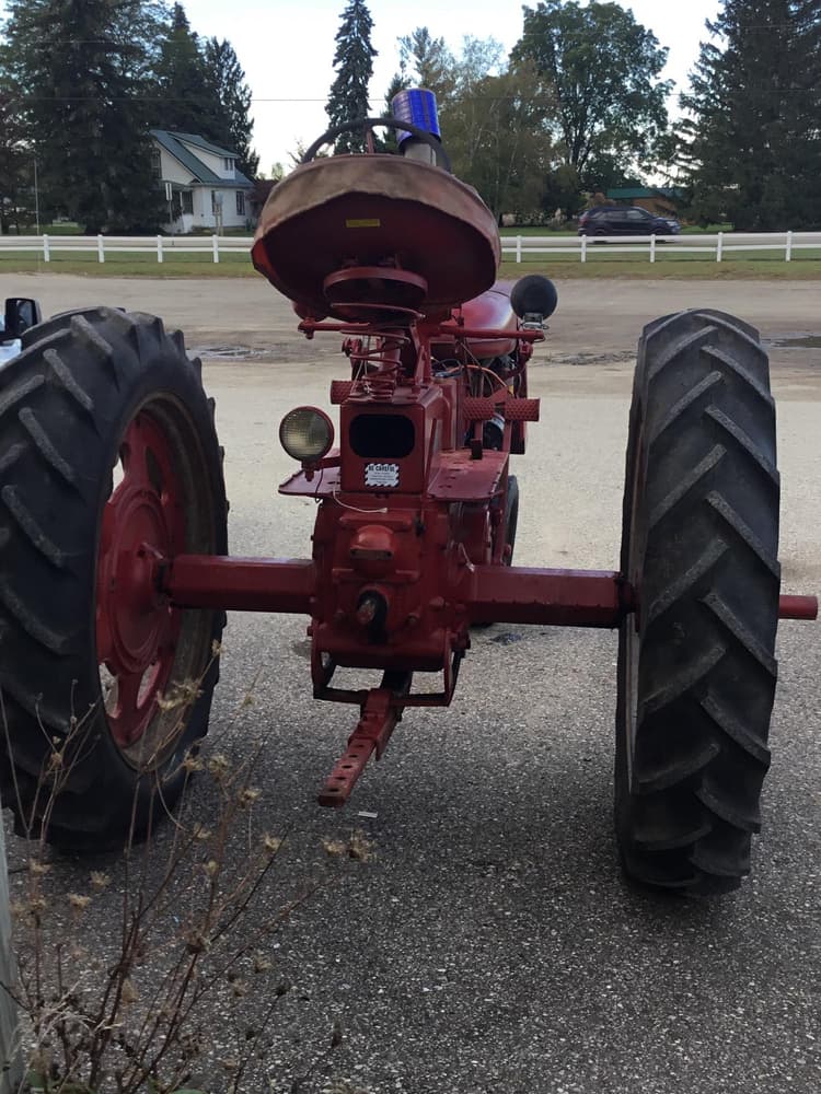 Farmall C Tractors Less than 40 HP for Sale | Tractor Zoom